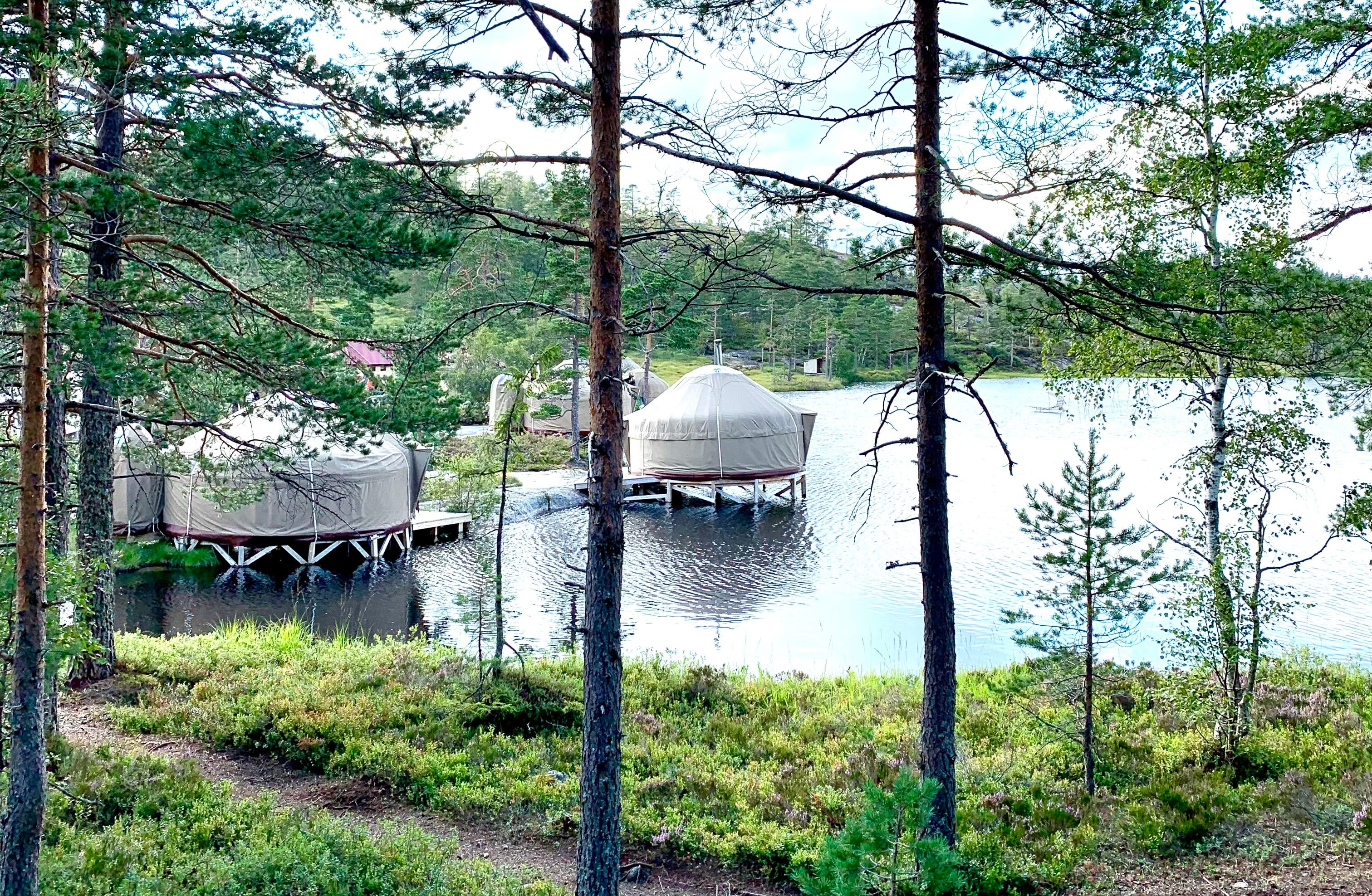 Ni helt spesielle naturopplevelser med overnatting