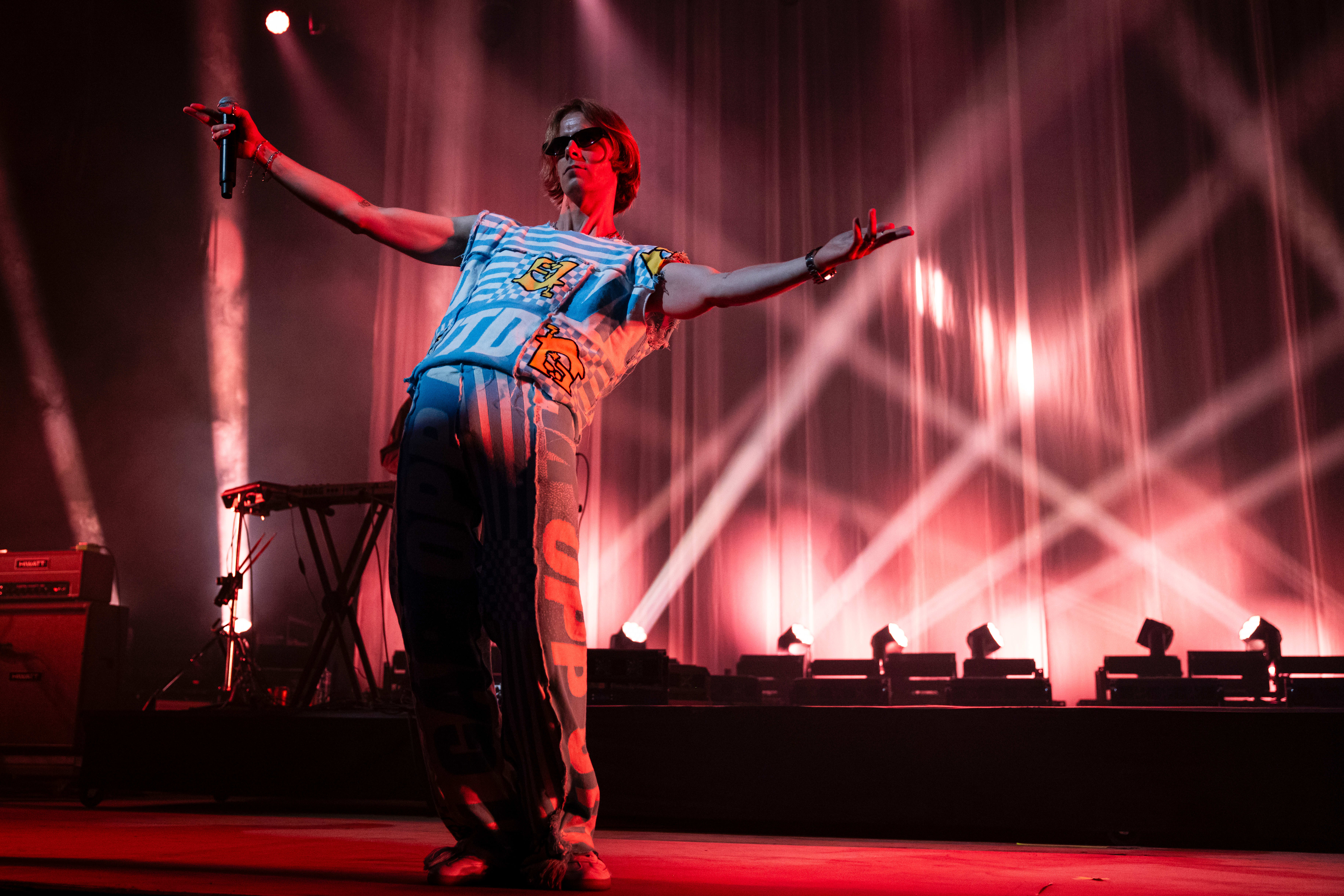 Anmeldelse av Lars Vaular på Øyafestivalen