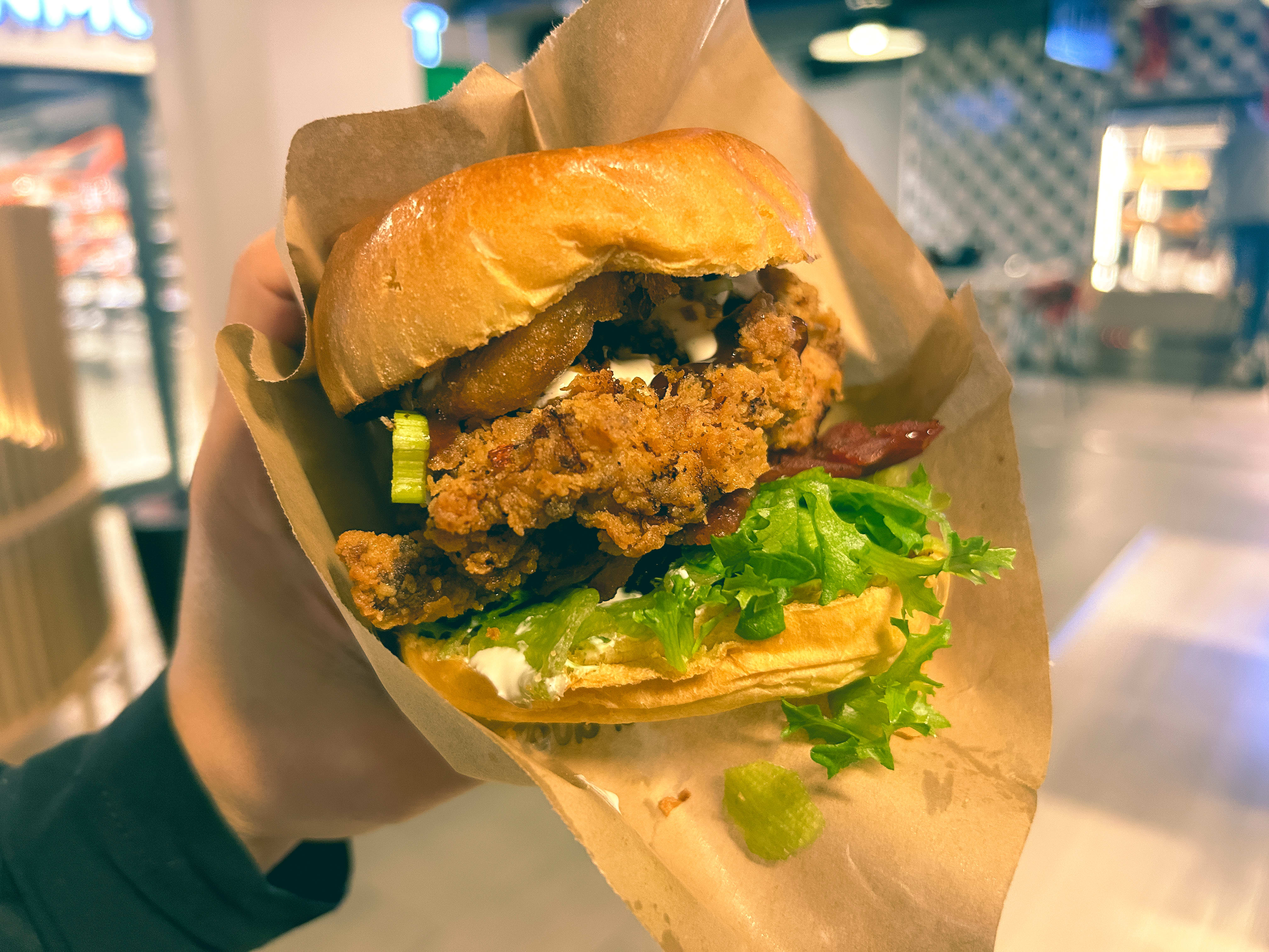 Steen & Strøms Food Court: Anmeldelser av åtte spisesteder