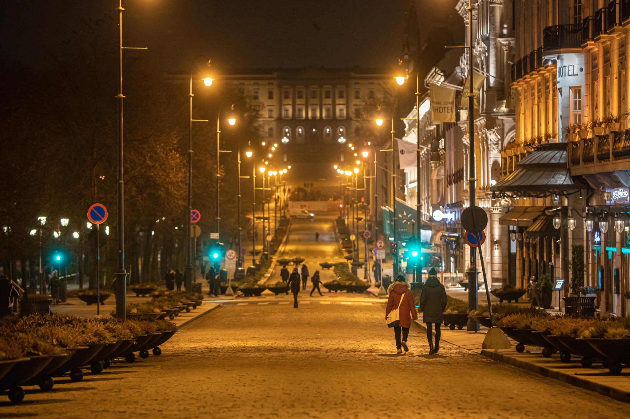 Må vi stenge ned på nytt til vinteren? Nå kan de vide unntakslovene bli ... Må vi stenge ned på nytt til vinteren? Nå kan de vide unntakslovene bli ...