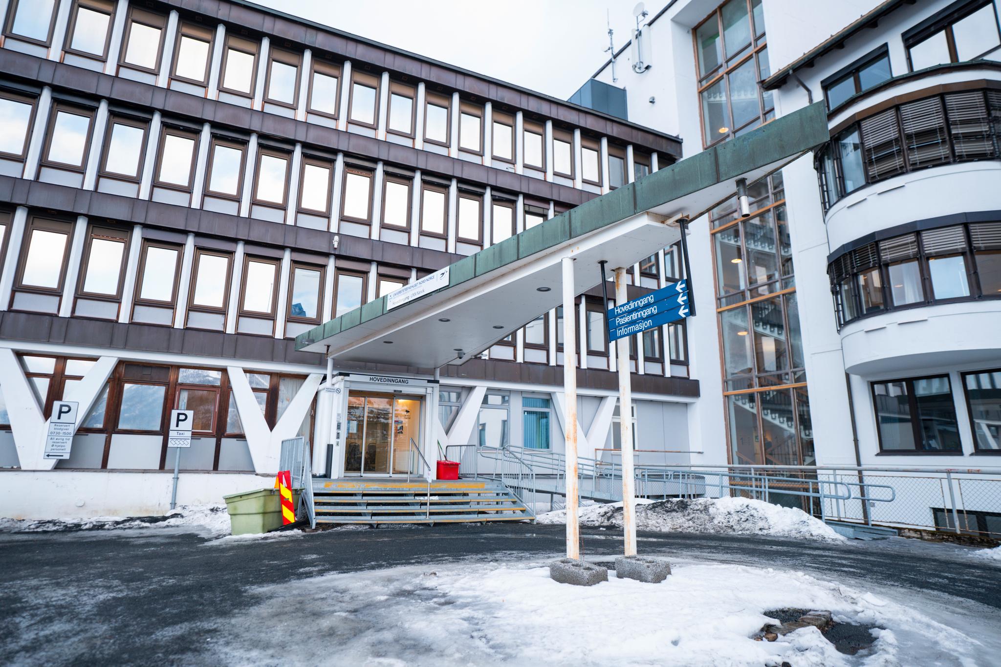 Jubel og lettelse over at akuttkirurgien og fødetilbudet i Lofoten og ... Jubel og lettelse over at akuttkirurgien og fødetilbudet i Lofoten og ...