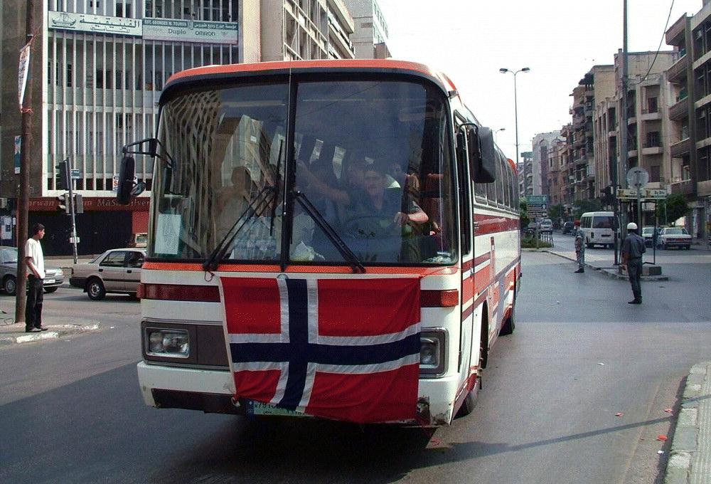 Norske busser sto fast i flere timer Norske busser sto fast i flere timer