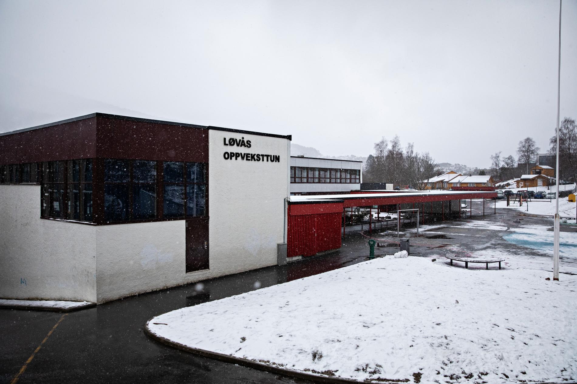 Mindreårige siktet etter politiaksjon: – Skal ha vært en konflikt Mindreårige siktet etter politiaksjon: – Skal ha vært en konflikt