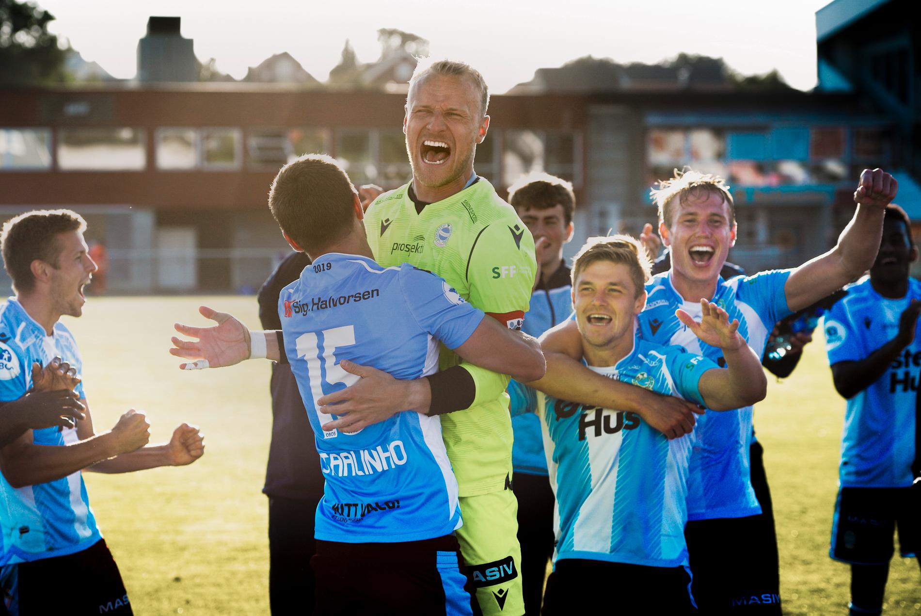 Spilte på lag med RBK-stjernene: Nå er han storscorer for lokal klubb Spilte på lag med RBK-stjernene: Nå er han storscorer for lokal klubb