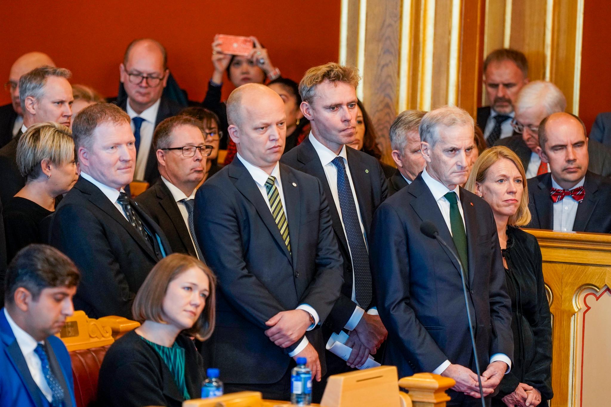 Ap sitter fast i gjørma: Havner nok en gang under 20 prosent Ap sitter fast i gjørma: Havner nok en gang under 20 prosent