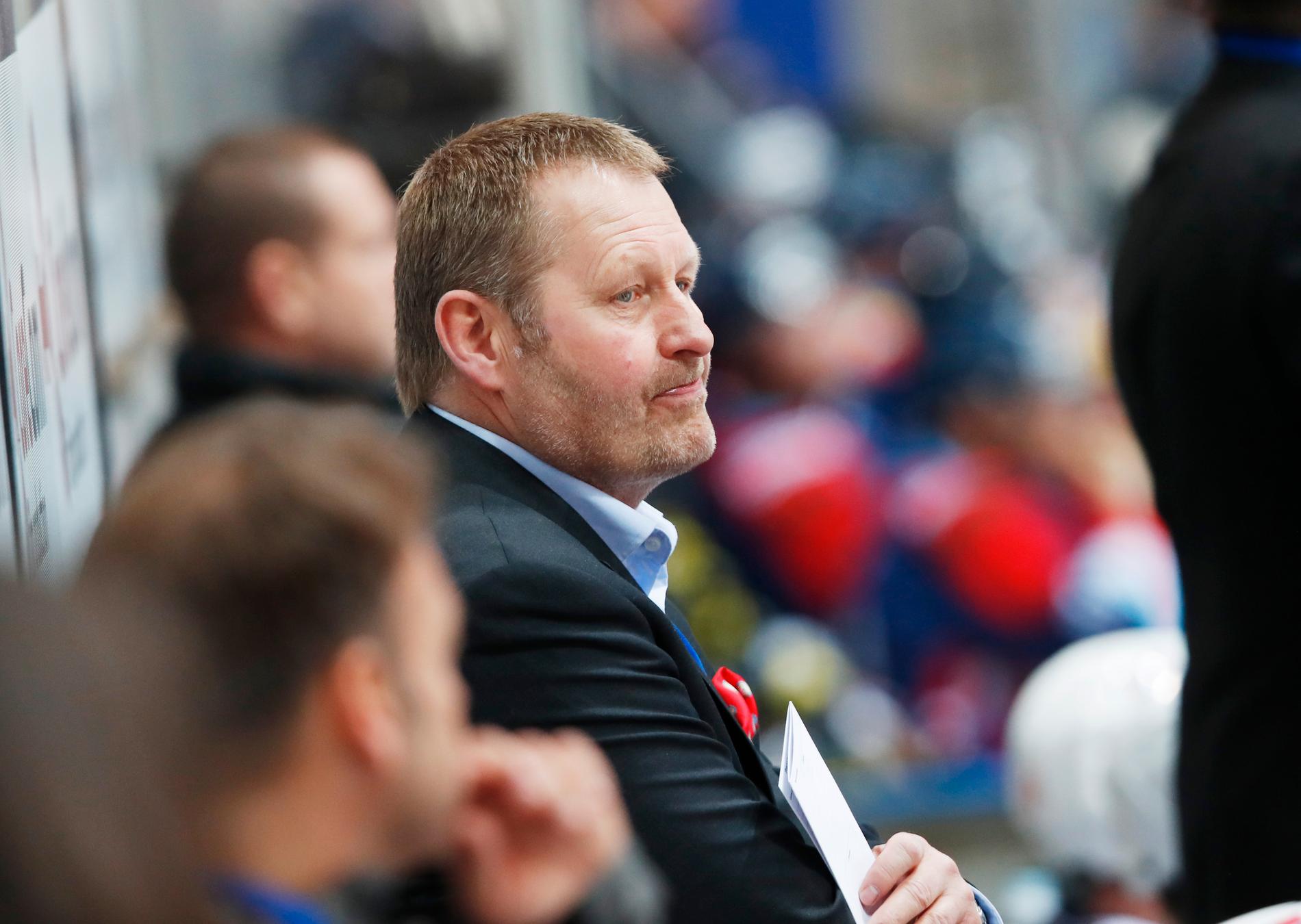 Thoresens råd til de lokale VM-spillerne: - Ikke dra hjem til Oilers Thoresens råd til de lokale VM-spillerne: - Ikke dra hjem til Oilers