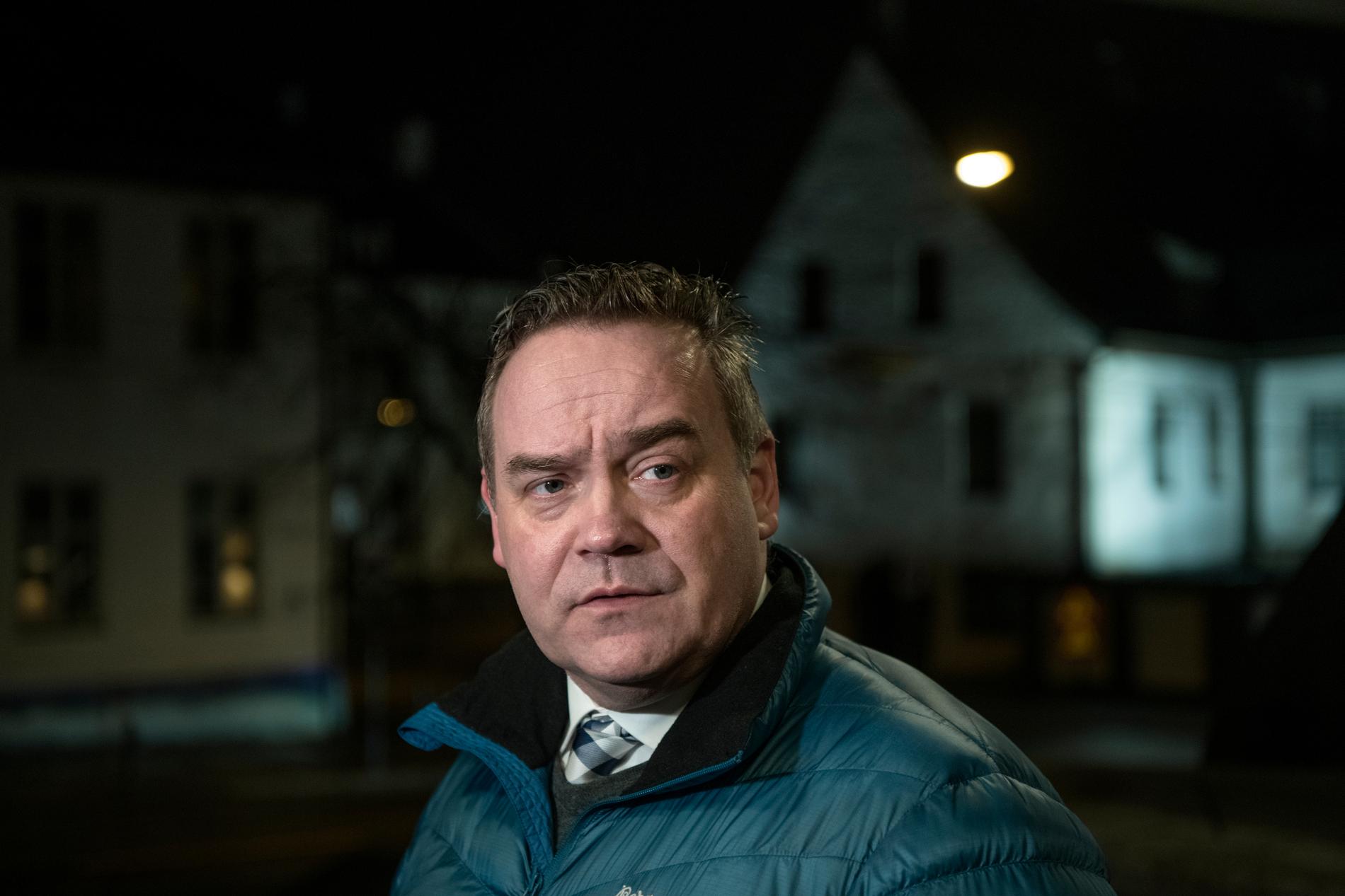 Forsvarer til drapssiktet fetter: - Jeg tror ikke det egentlig var ment ... Forsvarer til drapssiktet fetter: - Jeg tror ikke det egentlig var ment ...