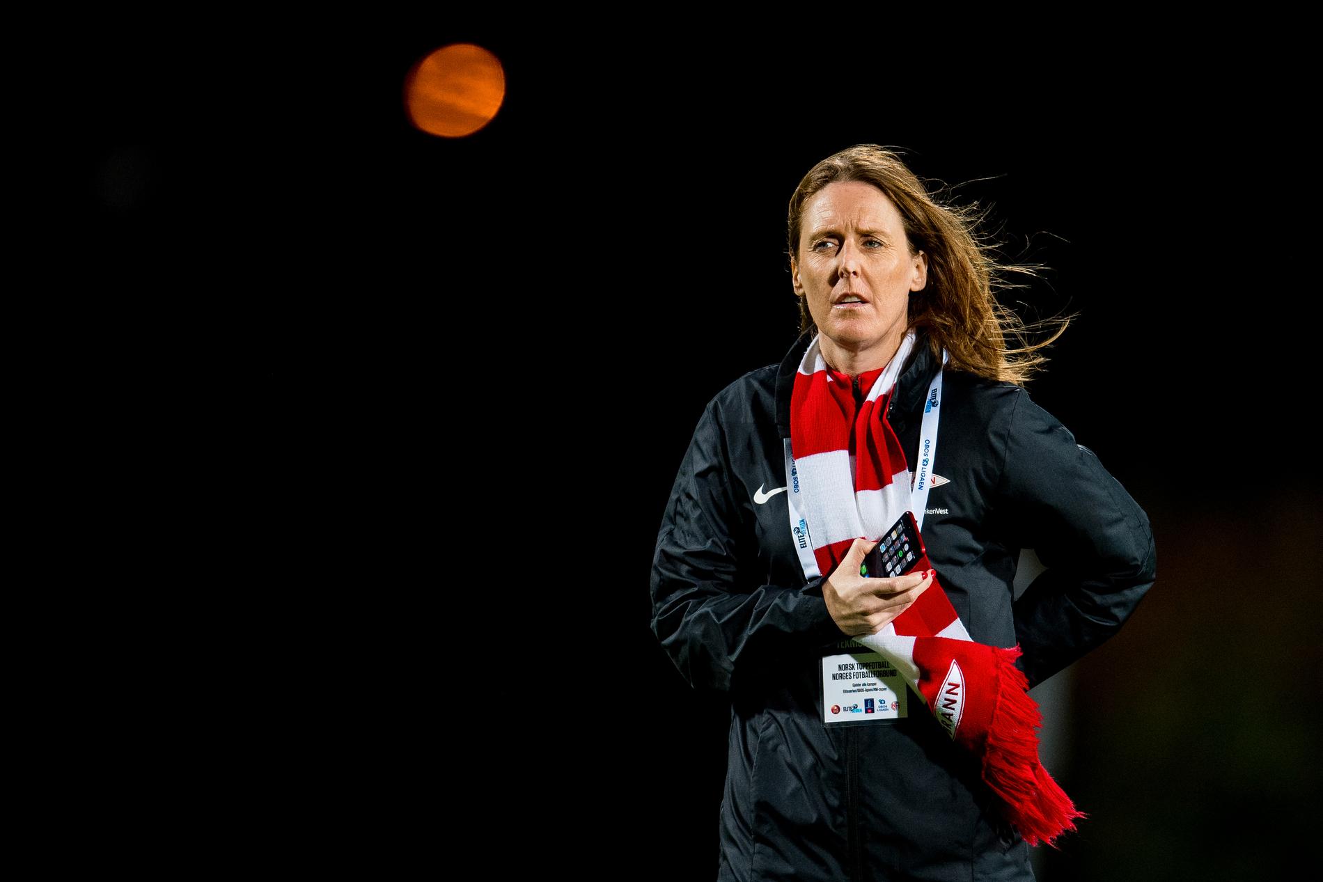 Brann-sjefens koronareaksjon: – Det er et stort paradoks Brann-sjefens koronareaksjon: – Det er et stort paradoks