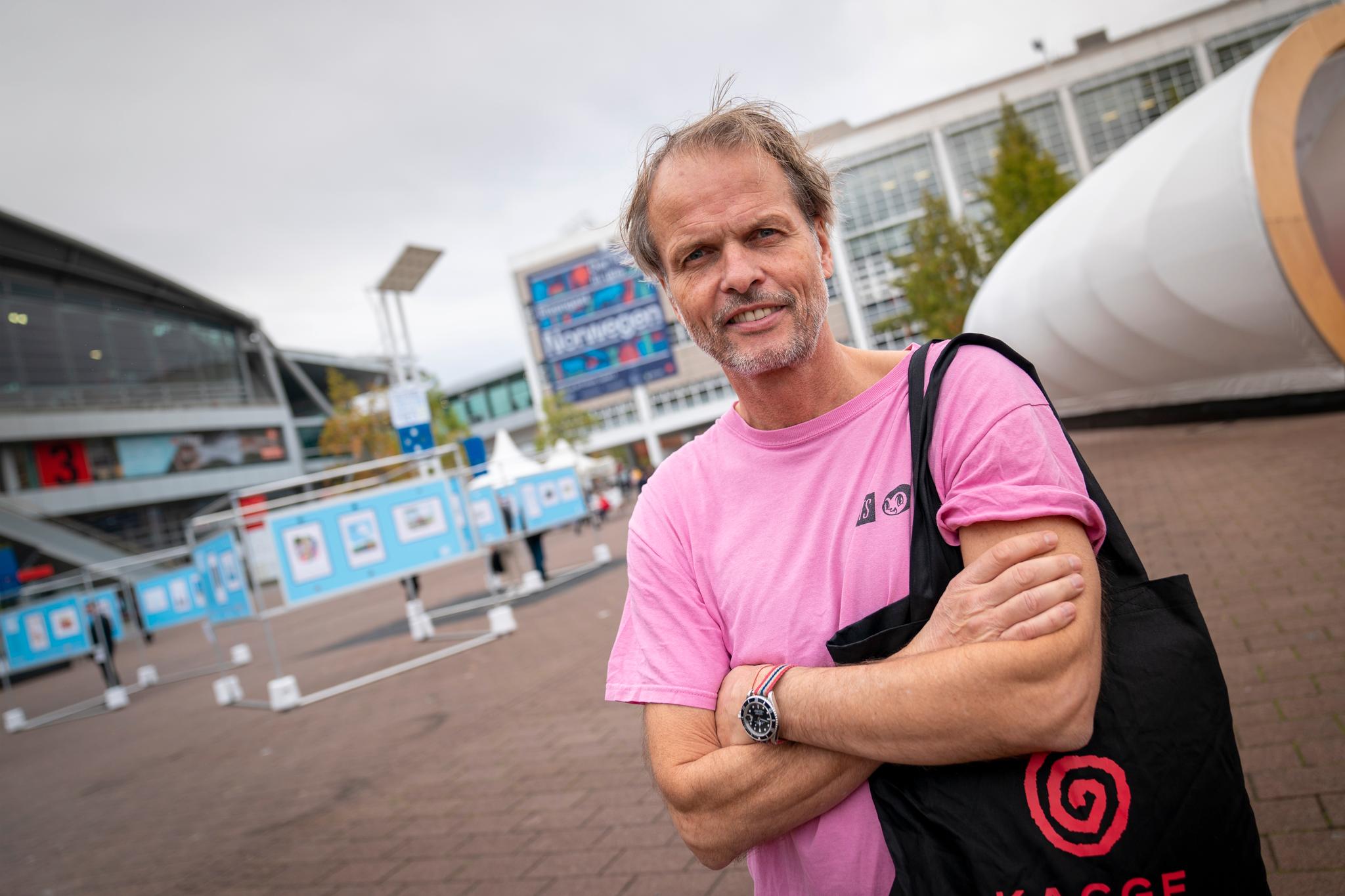 Erling Kagge selger Kagge forlag Erling Kagge selger Kagge forlag