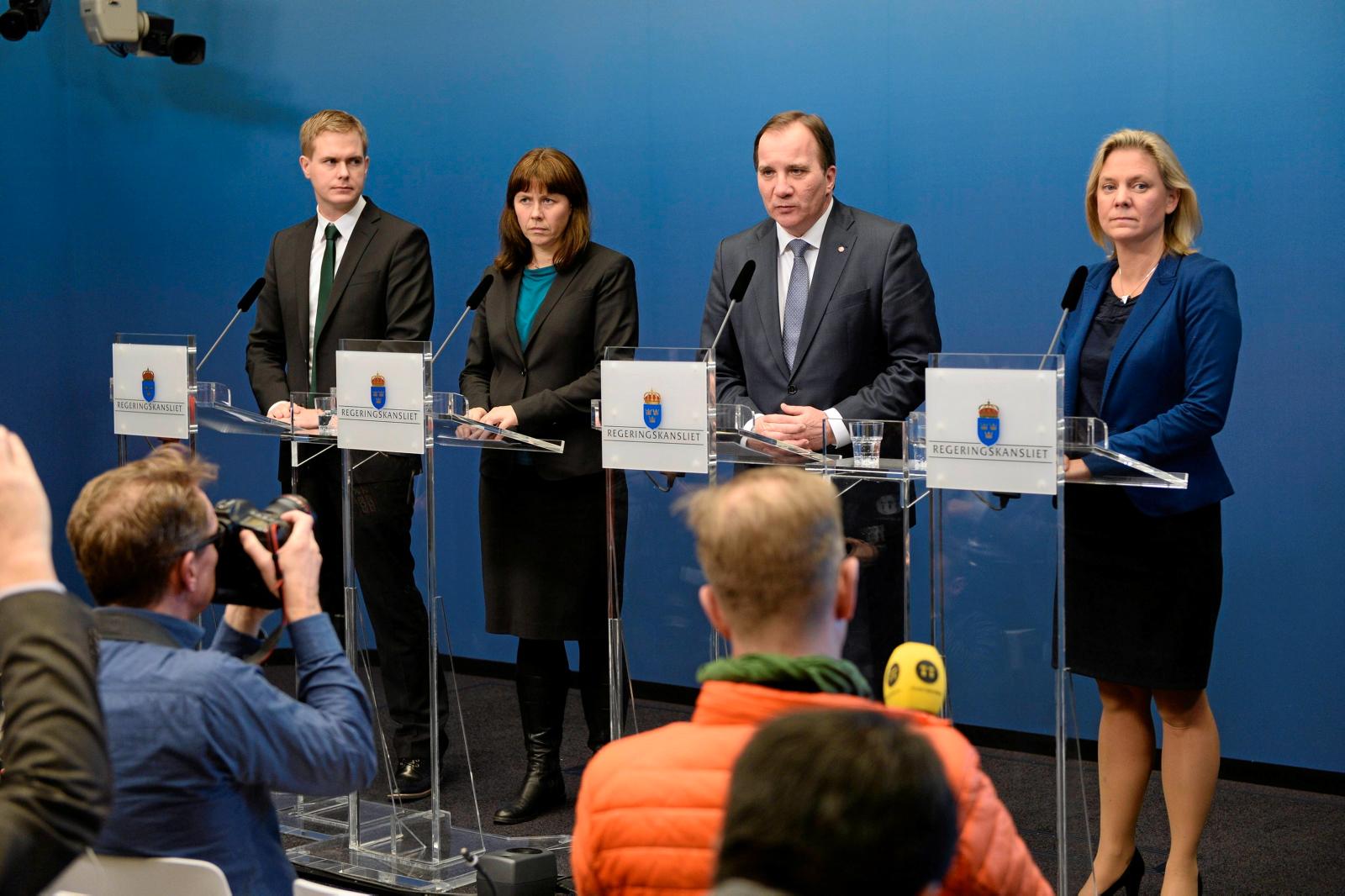 Hva skjer dersom Sveriges regjering går av i dag? Hva skjer dersom Sveriges regjering går av i dag?