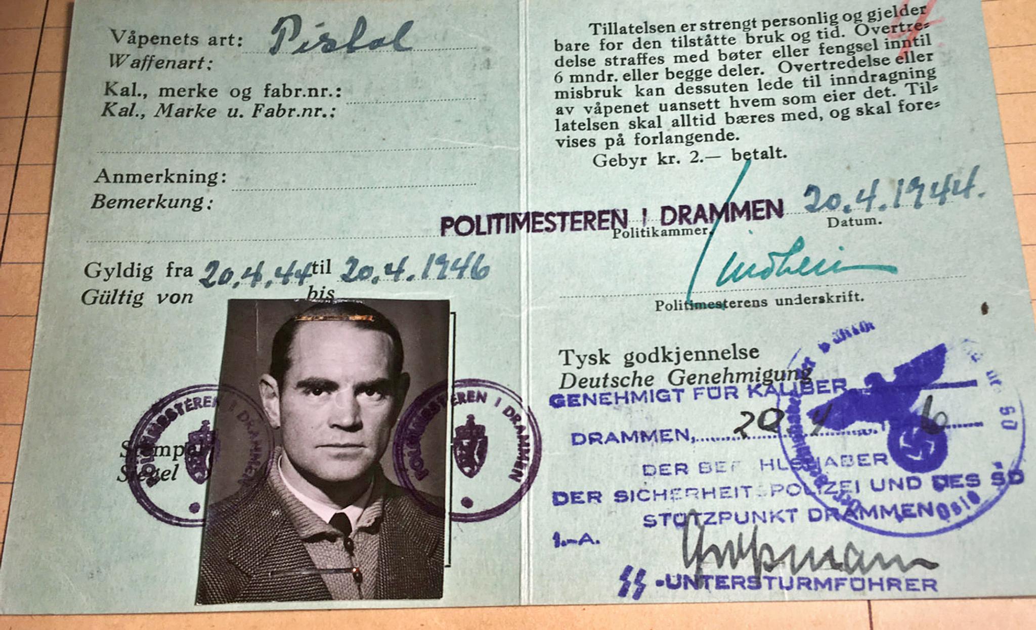 Norske August var SS-lege på Østfronten under andre verdenskrig. Da ... Norske August var SS-lege på Østfronten under andre verdenskrig. Da ...