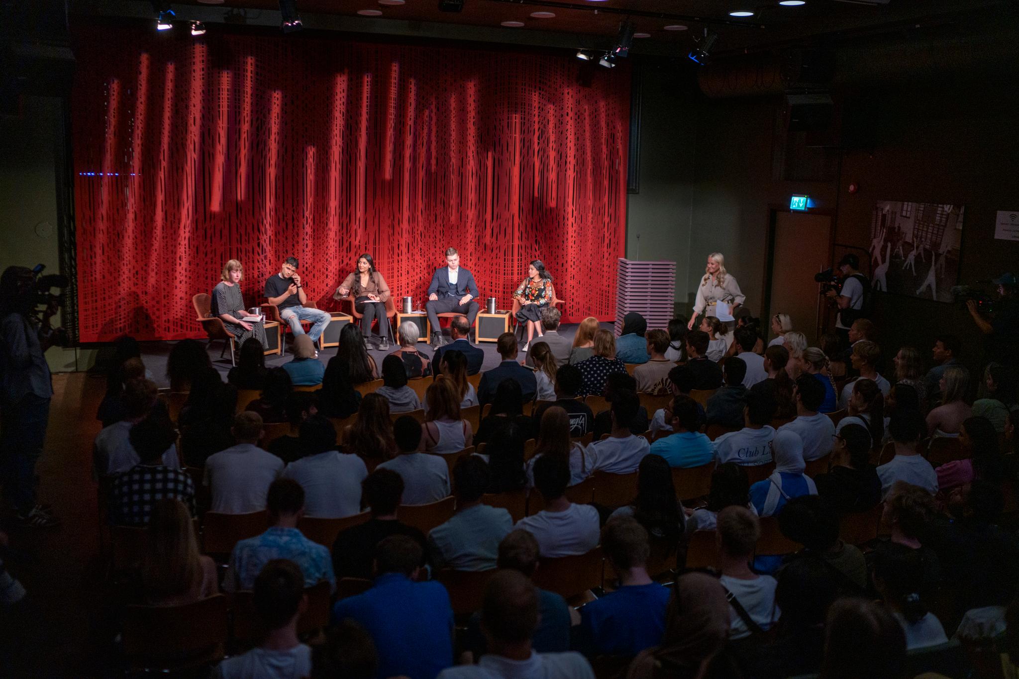 Politikerne gir litteraturen mindre og mindre rom Politikerne gir litteraturen mindre og mindre rom