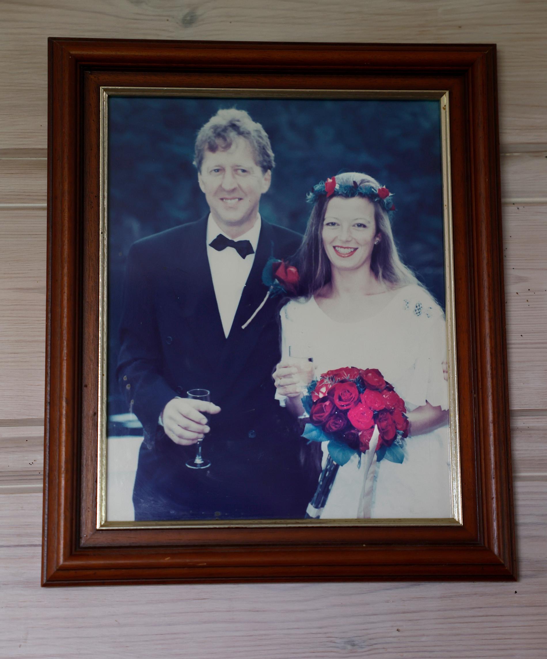 46 år gammel skled Liv på et svaberg og brakk armen. De neste tolv ... 46 år gammel skled Liv på et svaberg og brakk armen. De neste tolv ...