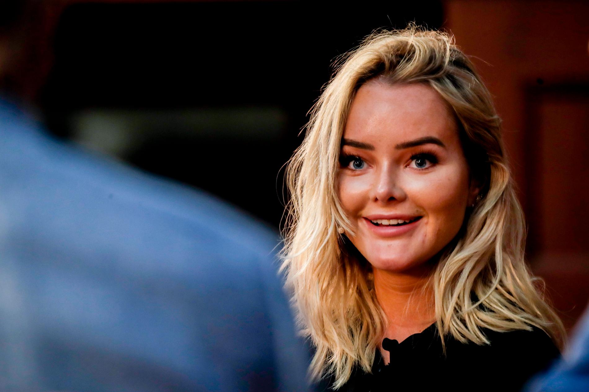Kringkastingsrådet har fått over 1300 klager etter Sophie Elise-bilde Kringkastingsrådet har fått over 1300 klager etter Sophie Elise-bilde