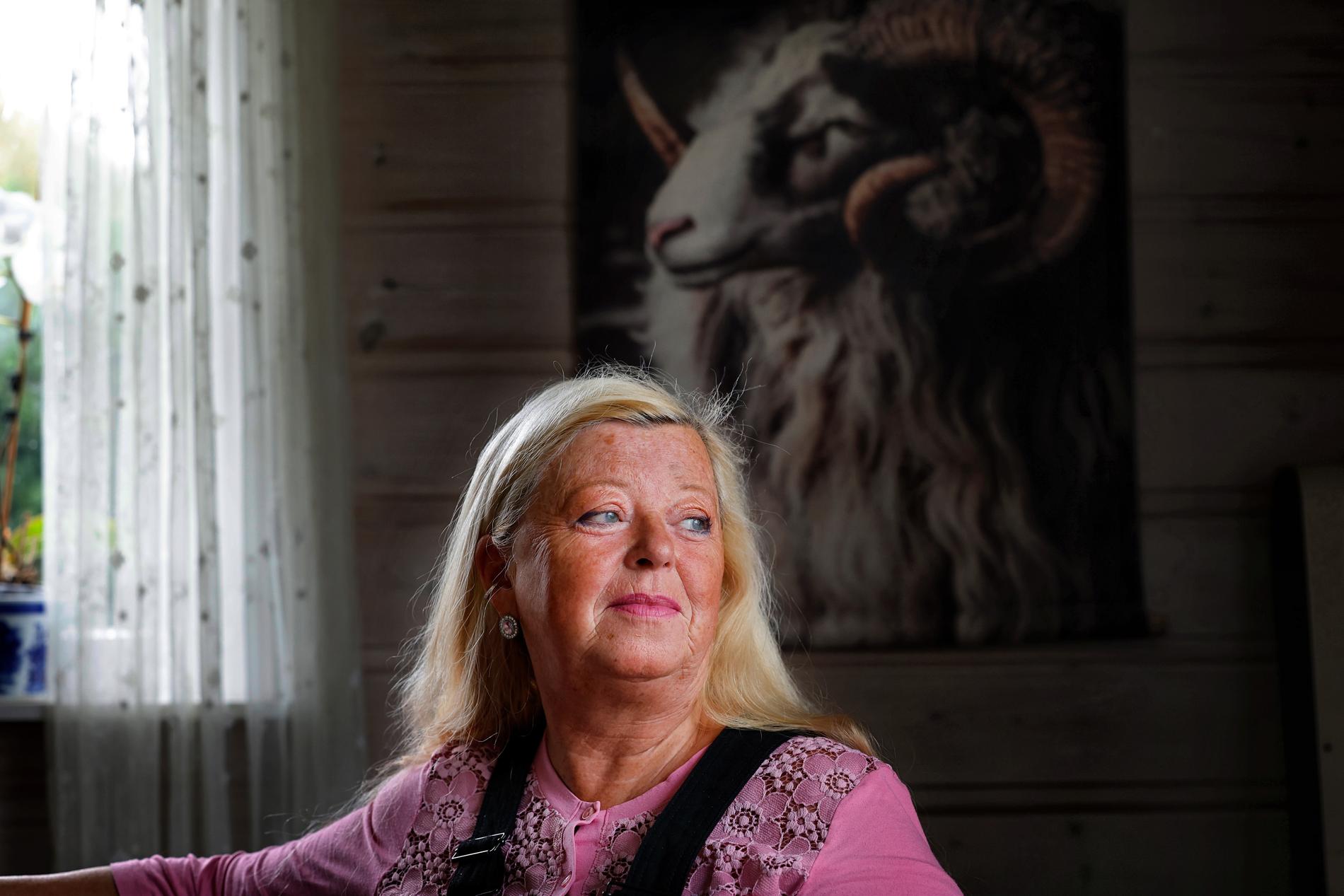 46 år gammel skled Liv på et svaberg og brakk armen. De neste tolv ... 46 år gammel skled Liv på et svaberg og brakk armen. De neste tolv ...